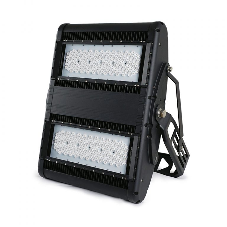 Éclairage de carrière équestre - NEXXLED