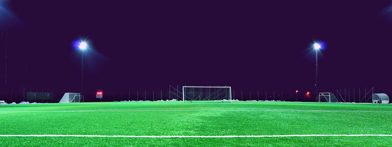 Éclairage de terrain de football - NEXXLED